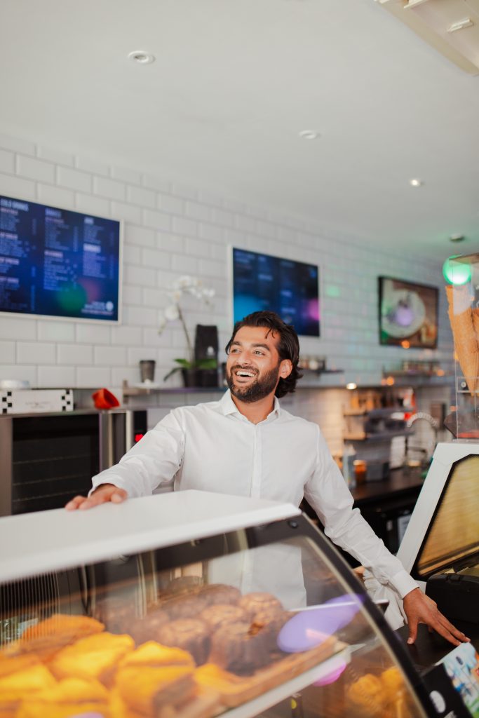 Online Food Menu Ordering System for Restaurants UK | Meal Shift